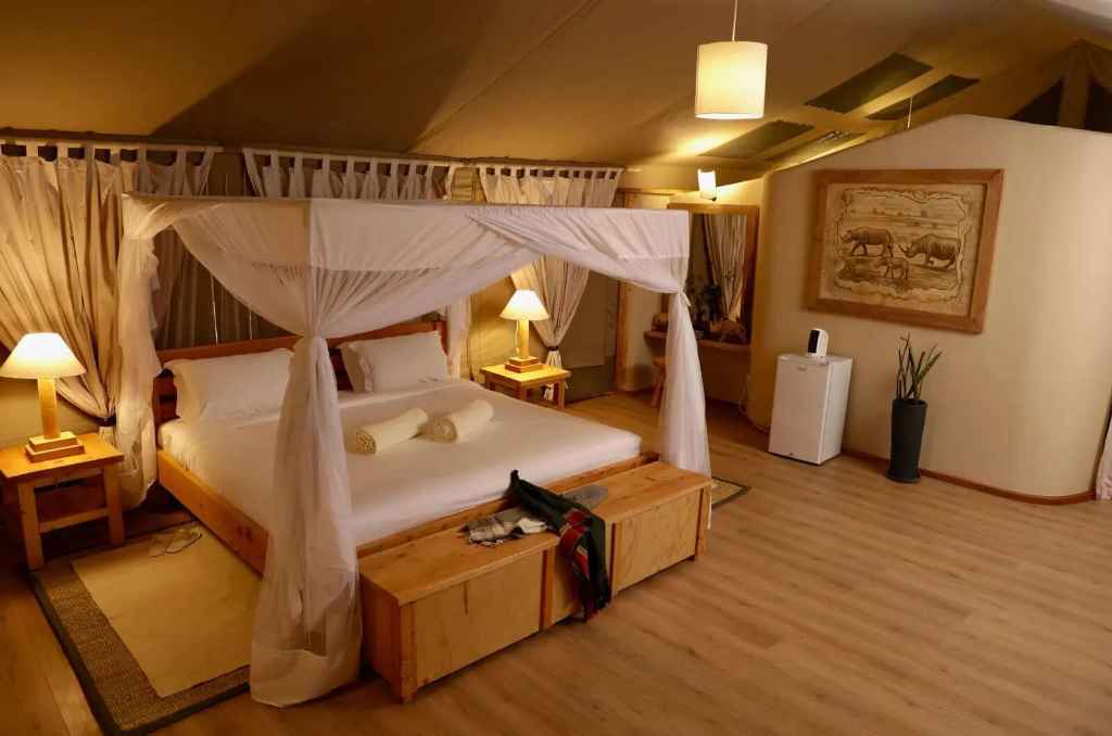 10-Day Luxury Kenya Safari: Masai Mara, Big 5 & Iconic Parks